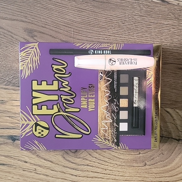 W7 | Makeup | W7 Eye Drama Makeup Kit | Poshmark